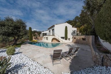 Spacious House With Pool - Near Beach - Agay