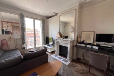 Appartement Avec Balcon＆ Vue Sur La Tour Eiffel - Île de la Cité