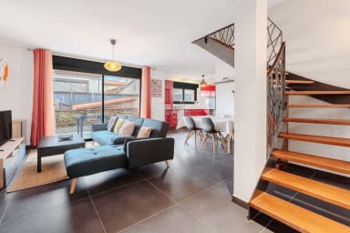 Modern Townhouse With Parking - Toulouse