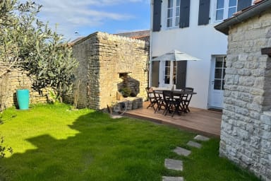 Charming House With Garden In Ars-en-ré - Ars-en-Ré