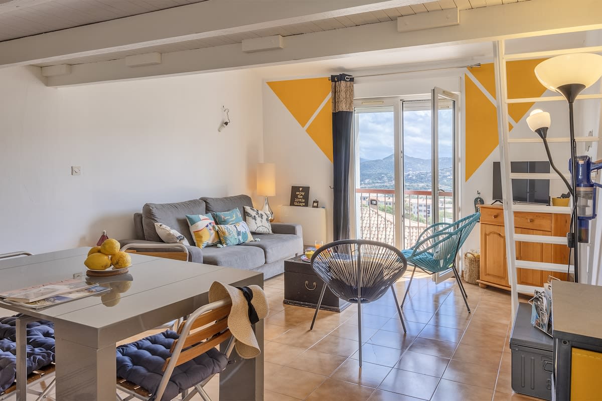 Location Appartement Casa Sémaphore 4 personnes dès 608 euros par ...