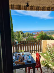 Charmant Appartement - Vue Sur La Baie Cavalaire - La Croix-Valmer