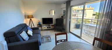 Your Stay With A Balcony Near The Port - Fréjus