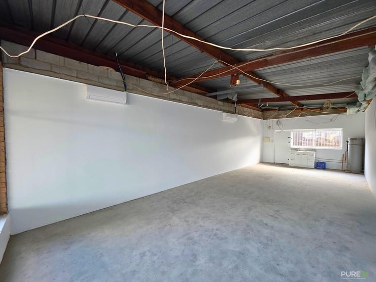 Shop & Retail Property For Lease in 188 Thynne Road, Morningside QLD ...