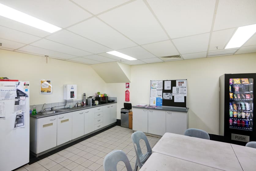 82 Factory, Warehouse & Industrial Properties For Lease in WA