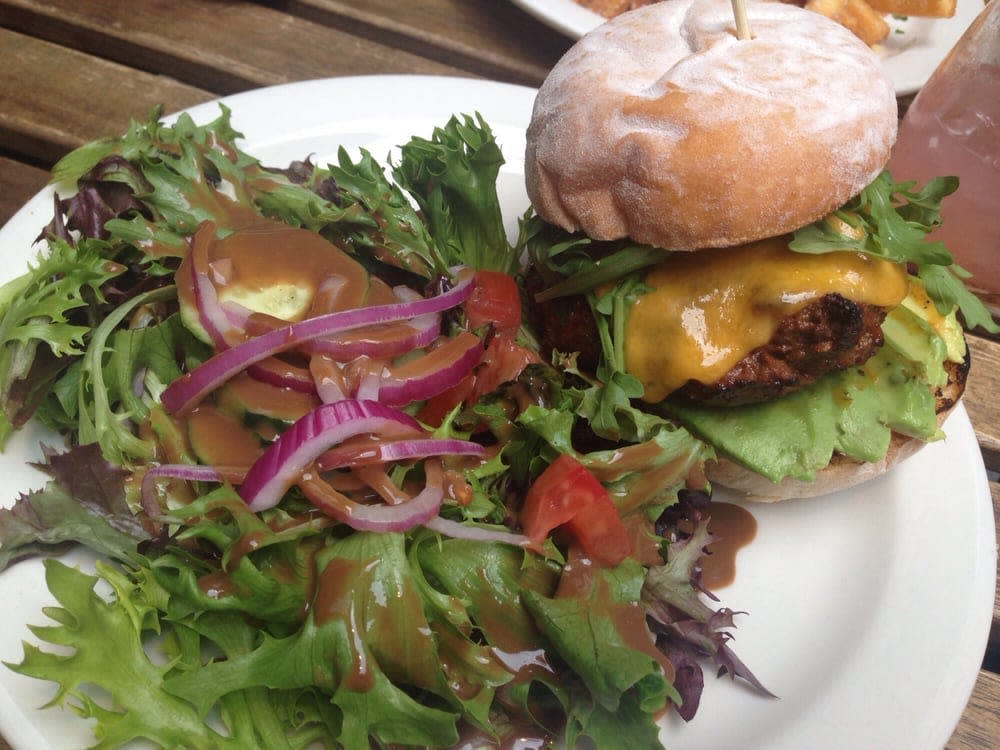 Experience Stone Street: Best Food + Drink Pair...