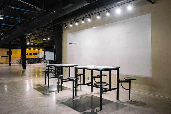 La Zona Rosa Is Back, Baby!