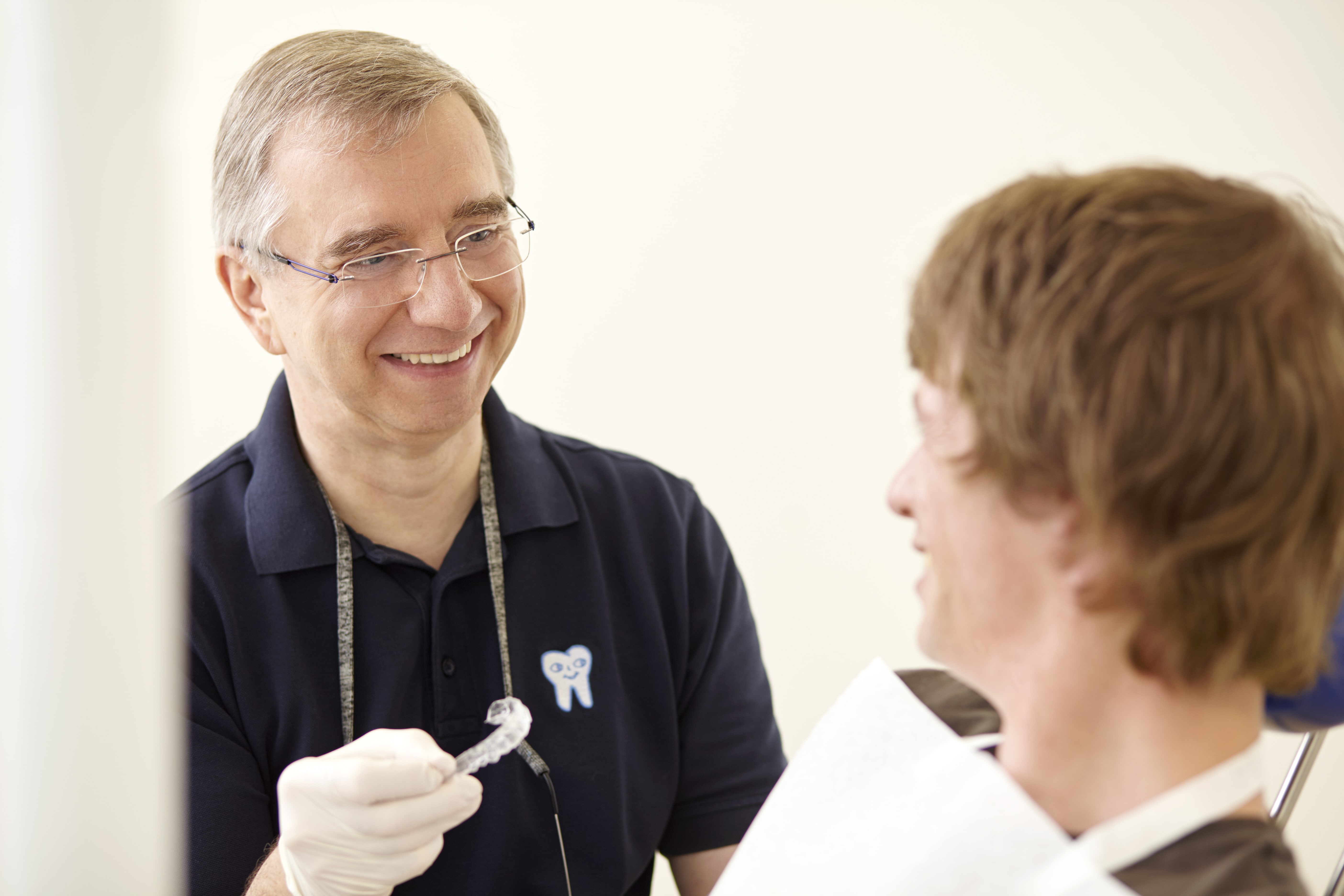 Dr. med. dent. Thomas Röder, Wetzlar, Parodontologie | Facharzt24