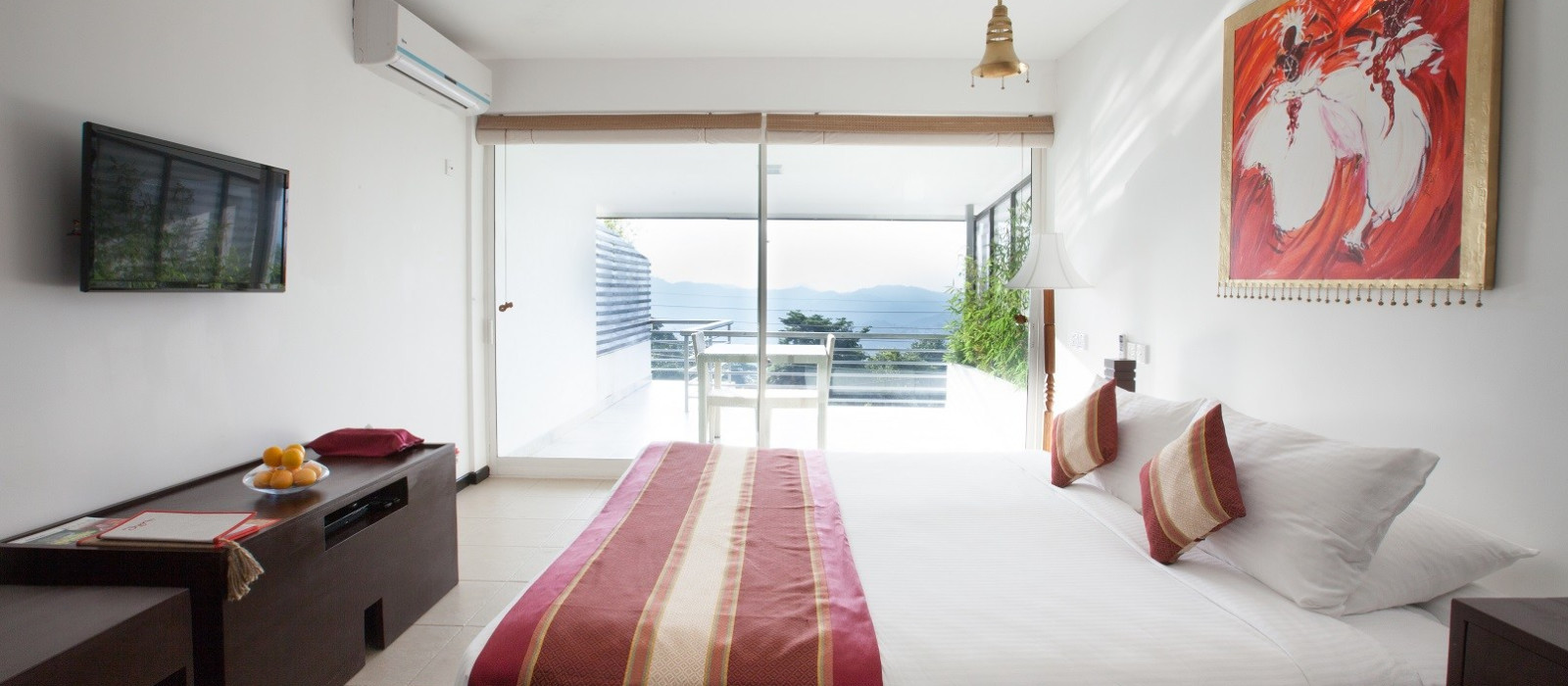 Theva Residency Hotel in Sri Lanka | ENCHANTING TRAVELS