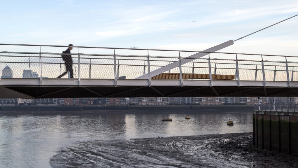 Greenwich Reach Swing Bridge - The Institution of Structural Engineers