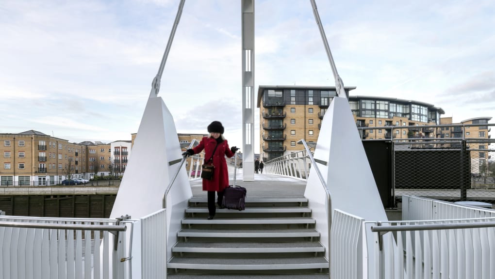 Greenwich Reach Swing Bridge - The Institution of Structural Engineers