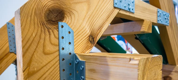 Eurocode 5: connections and advanced topics in timber design - June ...