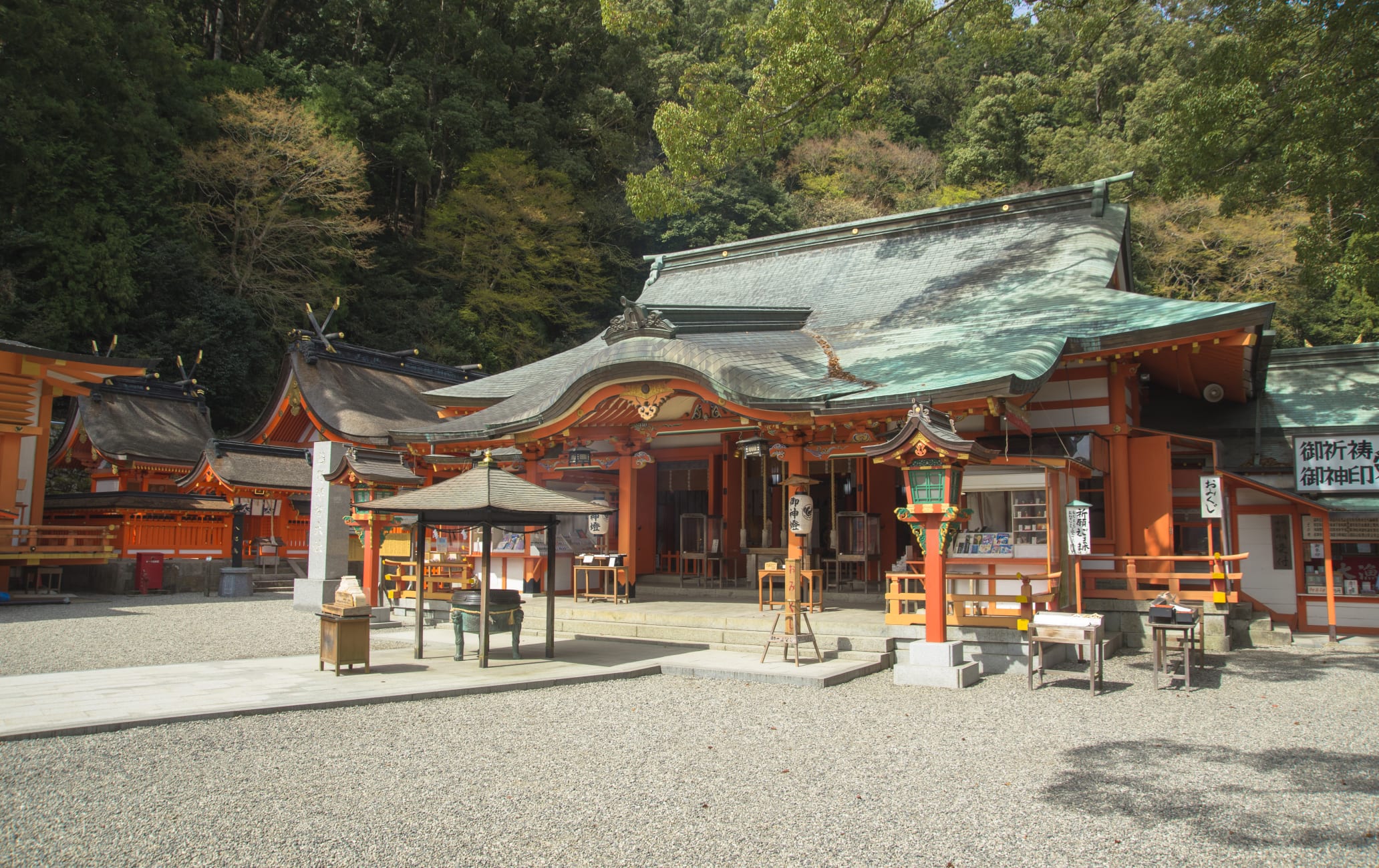 Kumano Nachi Taisha Shrine | Wakayama Attractions | Travel Japan | JNTO